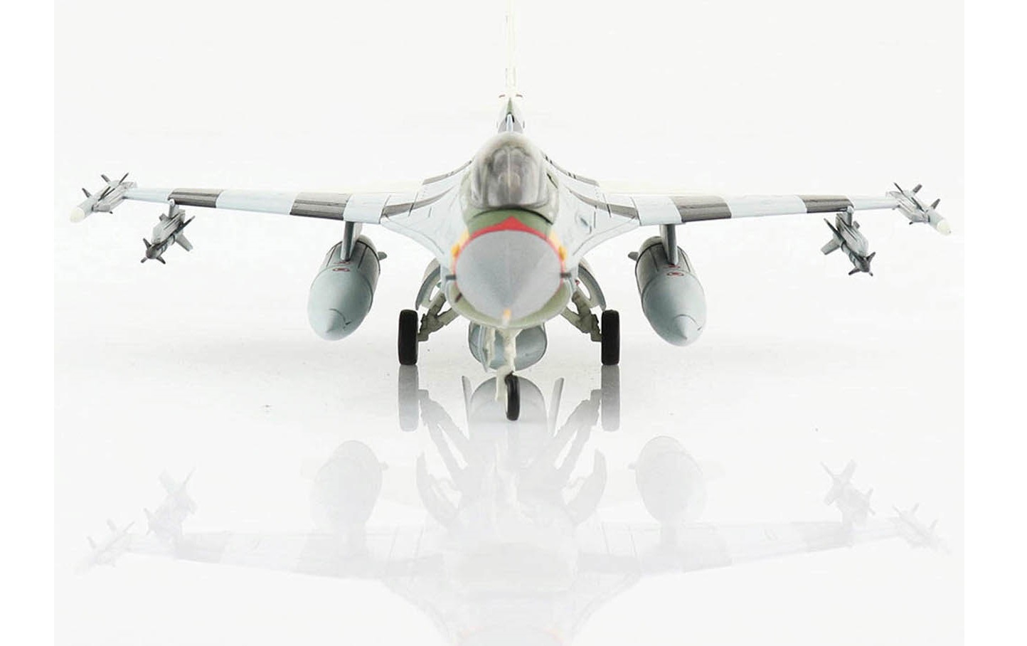 F-16C - Passionate Patsy, 310th FS 80th Anniversary scheme, Luke AFB ...