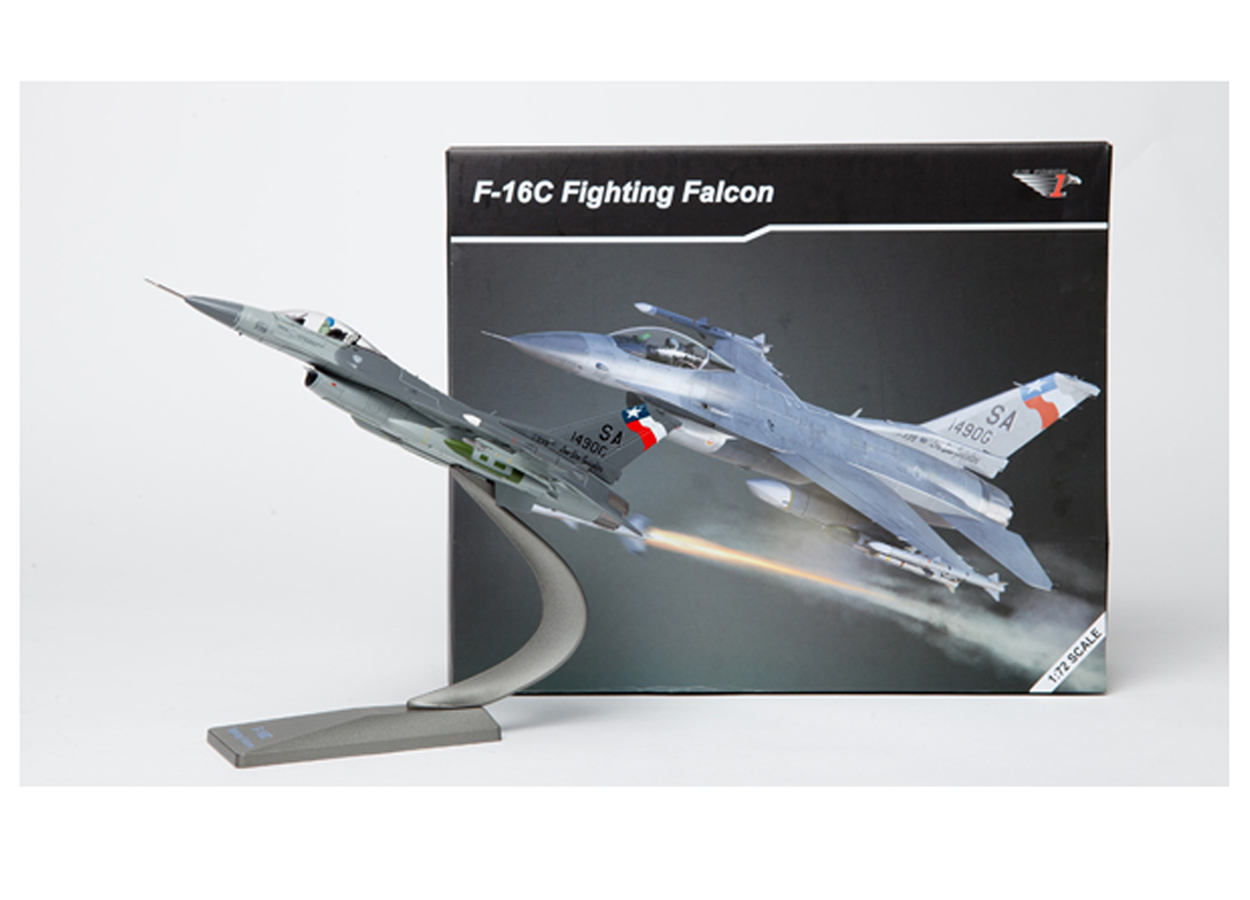 F-16C Fighting Falcon, Col. Jack Presley, Lone Star Gunfighters, 182nd ...