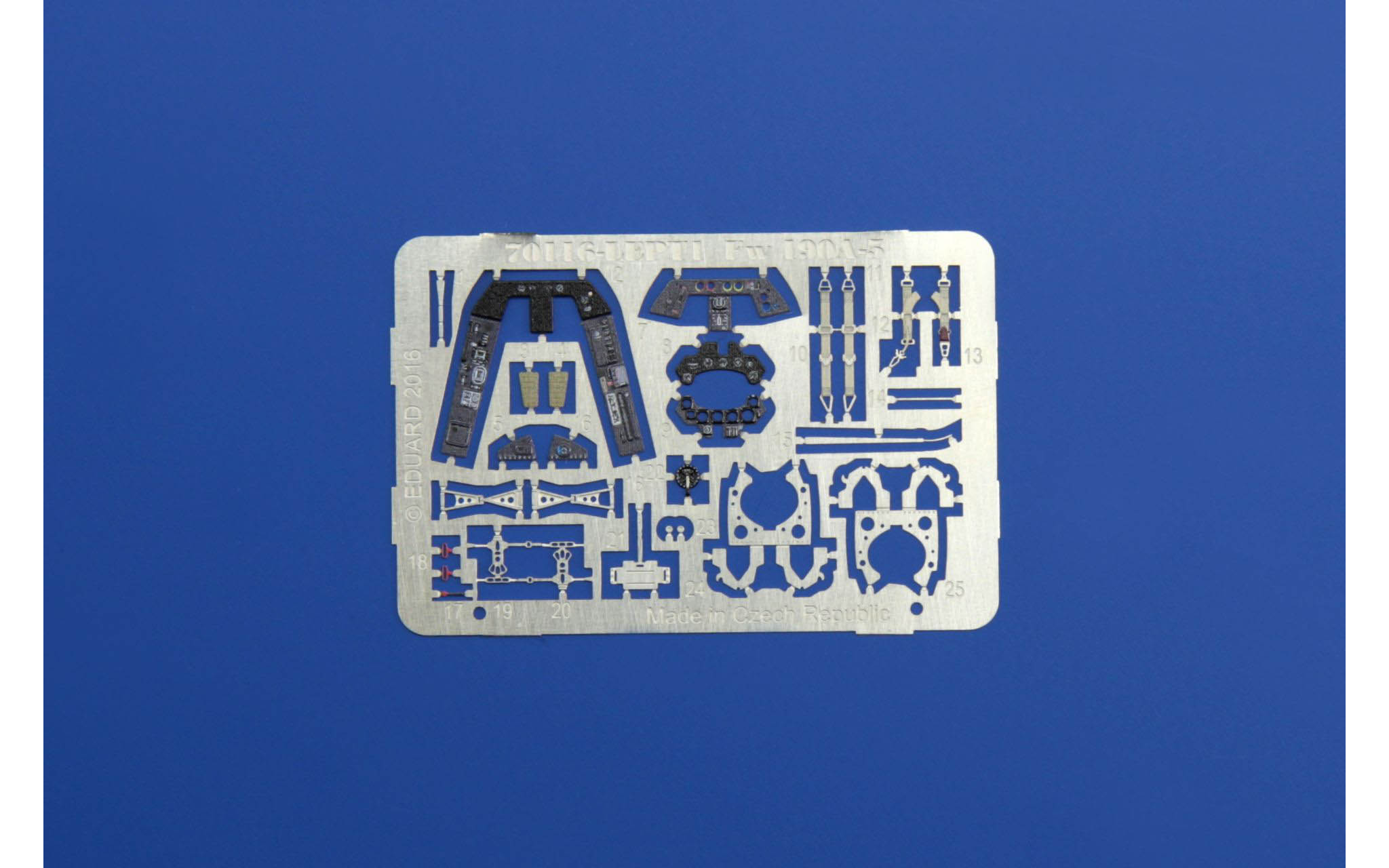 Fw 190A-5 - ProfiPACK Edition - Eduard 70116 | kingshobby.com