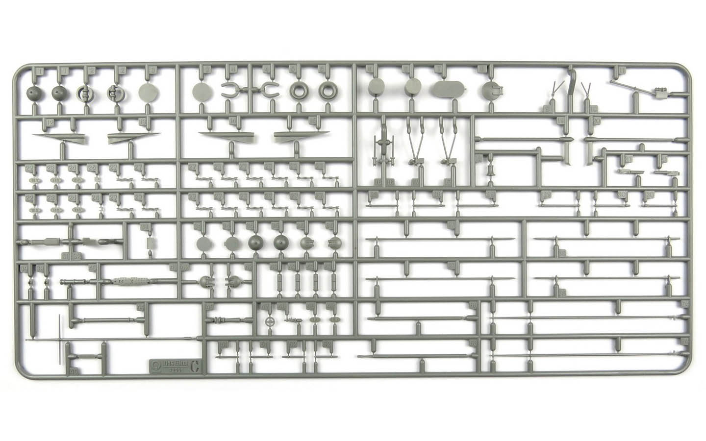 U-Boat SM U-9, German WWI Petroleum-Electric U-Boat - Das Werk DW72001 ...