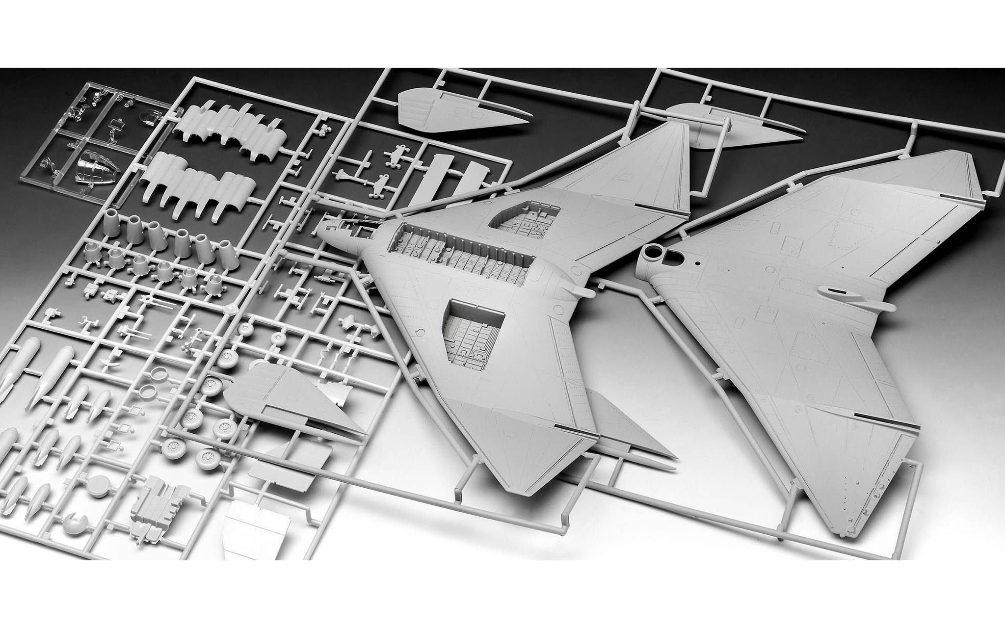 P-Series - AR555 - Revell 03790 | kingshobby.com