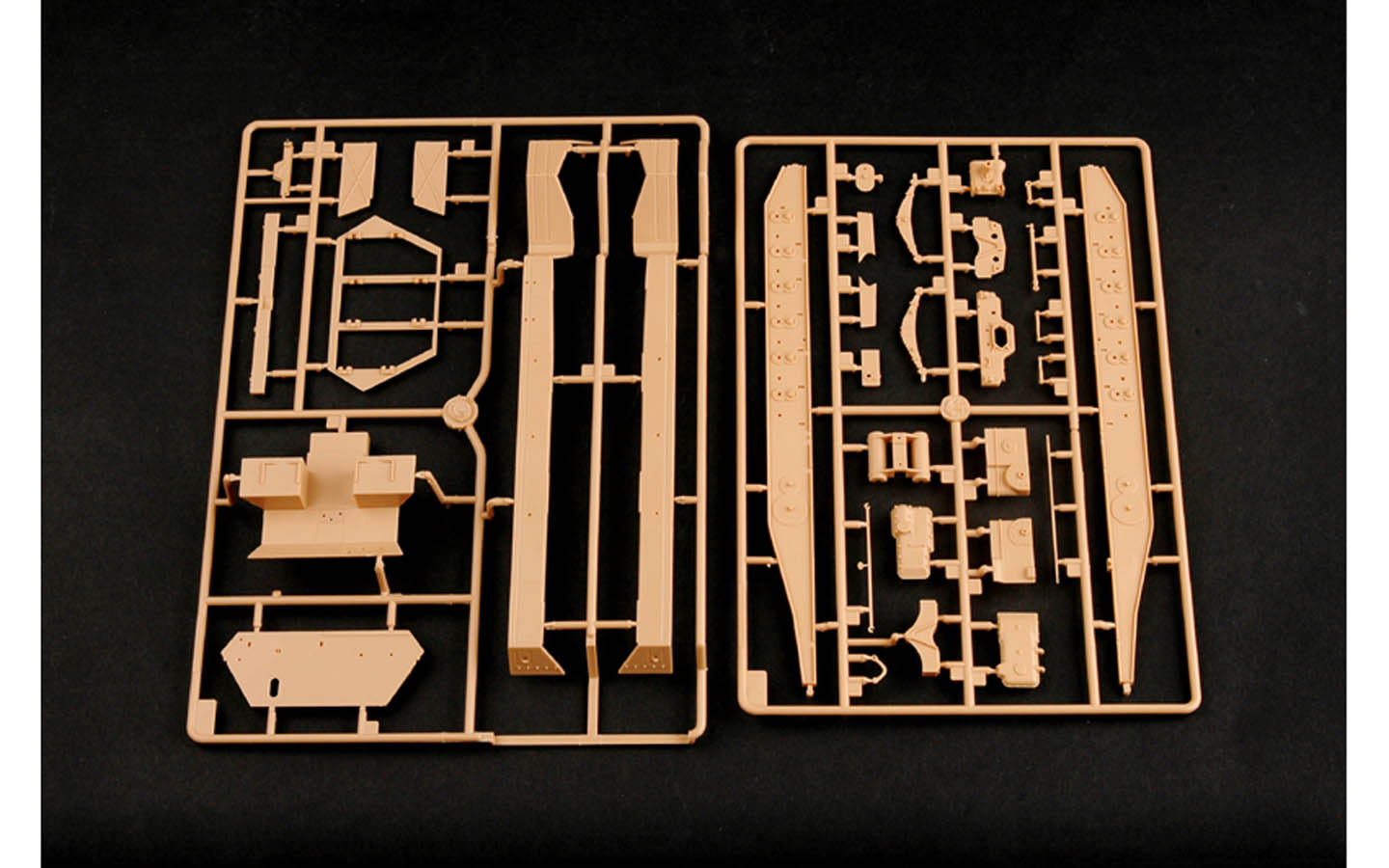 German Sd.Kfz. 8 Gepanzerte 12t - Trumpeter 01584 | kingshobby.com