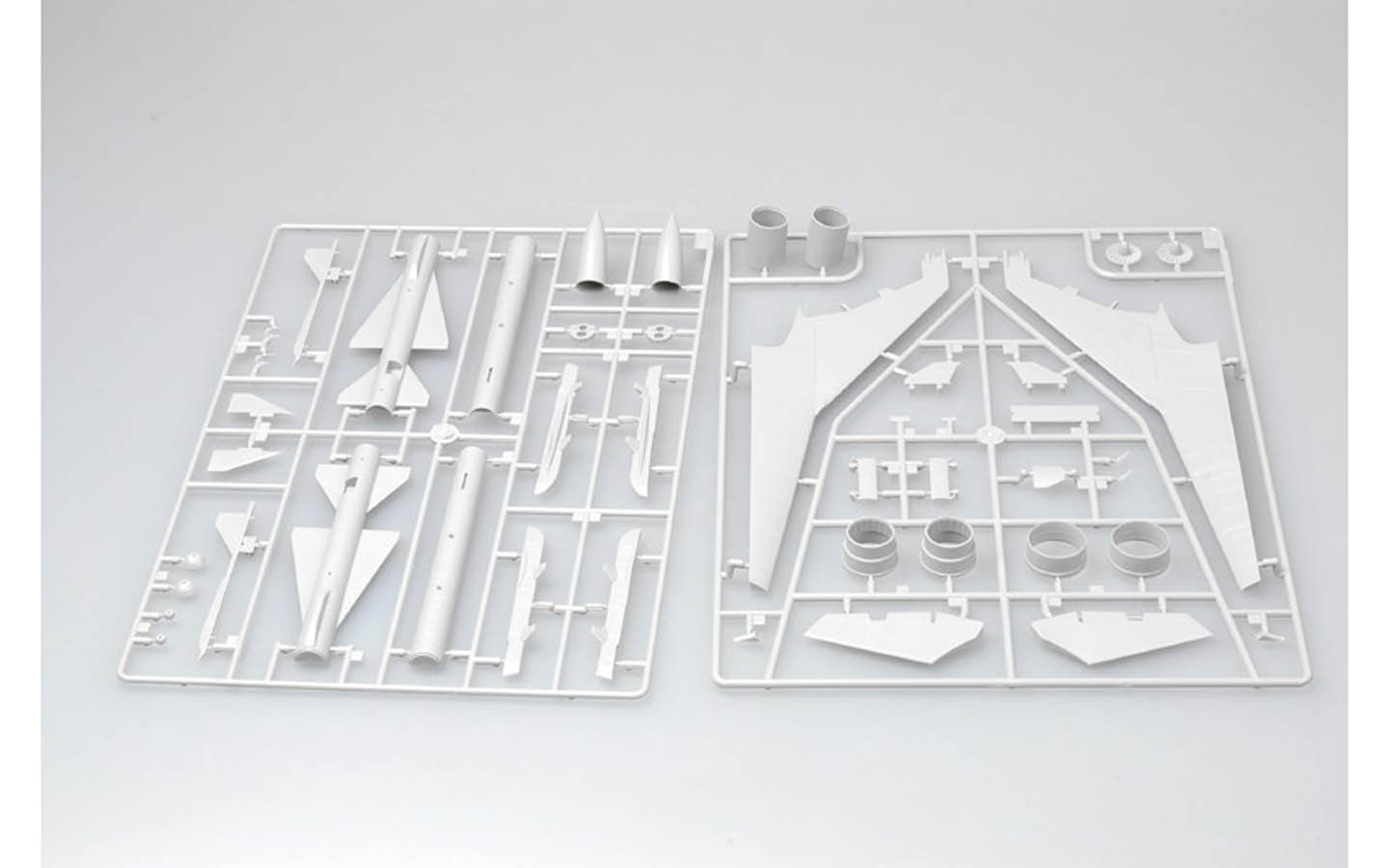 Tu-22M2 Backfire B Strategic bomber - Trumpeter 01655 | kingshobby.com