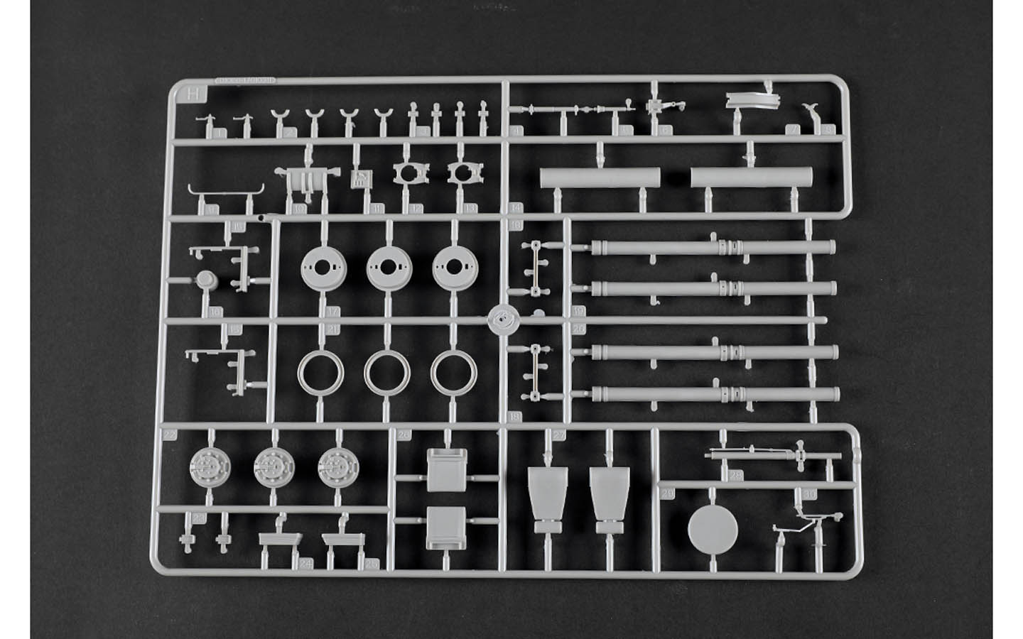 ZPRK DB 96K6 Pantsir-S1 (Tracked) - Trumpeter 01093 | kingshobby.com