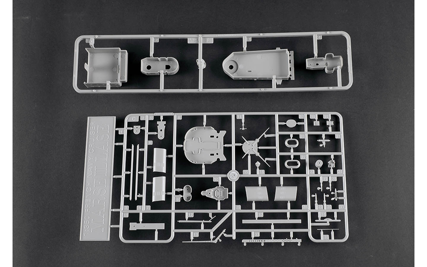 French Light Cruiser Marseillaise - Trumpeter 05374 | kingshobby.com