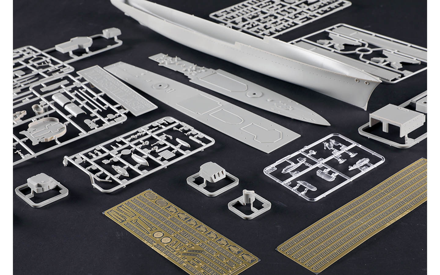 French Light Cruiser Marseillaise - Trumpeter 05374 | kingshobby.com