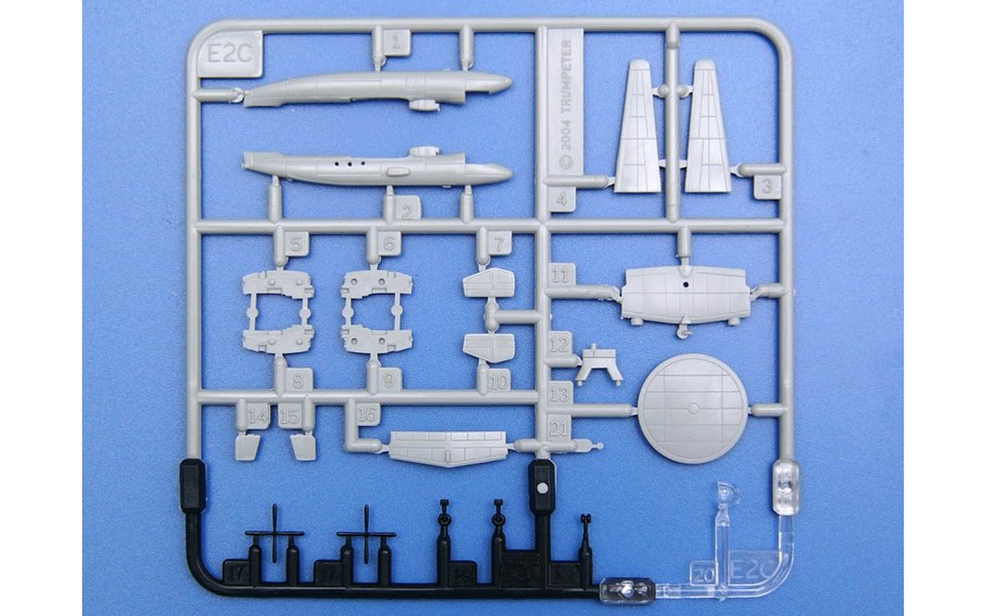 U.S. CVN-68 Nimitz 1975 - Trumpeter 05605 | kingshobby.com