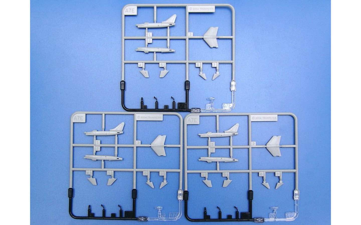 U.S. CVN-68 Nimitz 1975 - Trumpeter 05605 | kingshobby.com