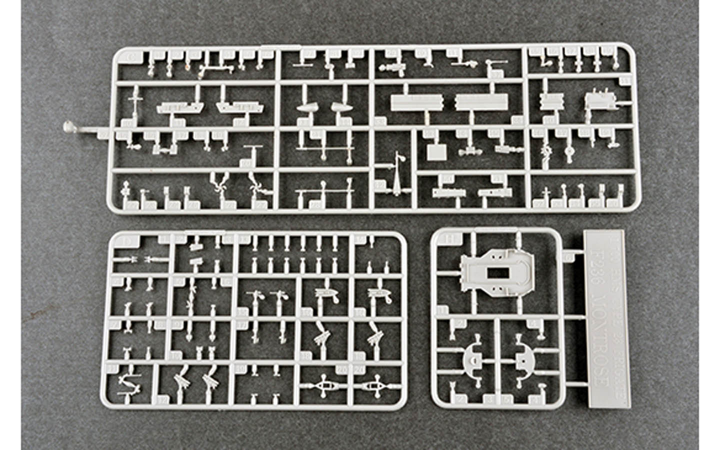 HMS Type 23 Frigate Montrose (F236) - Trumpeter 06720 | kingshobby.com