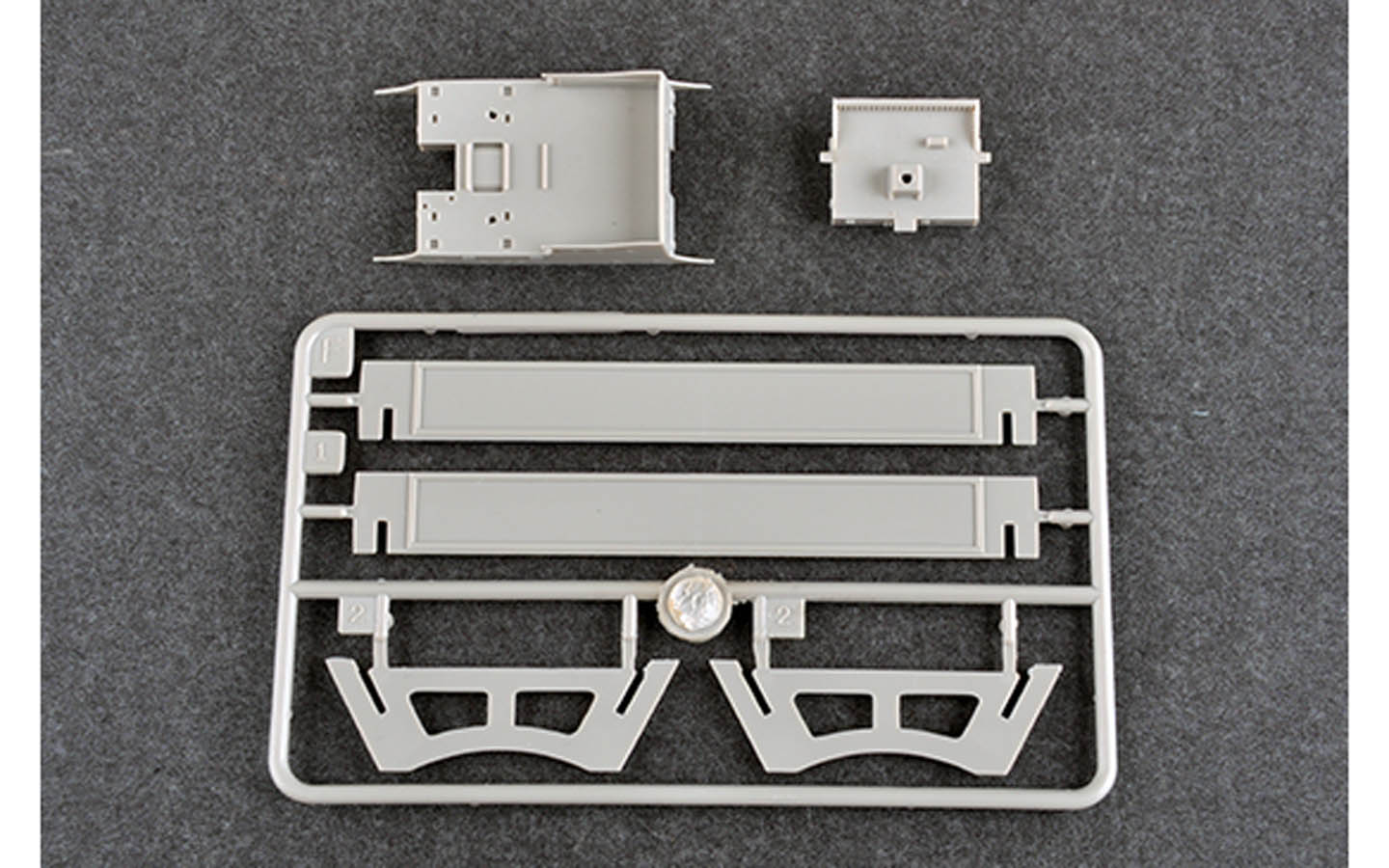 PLA Navy Type 072A LST - Trumpeter 06728 | kingshobby.com