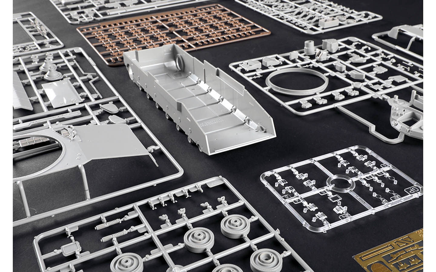 Russian Object 477 XM2 - Trumpeter 09533 | kingshobby.com