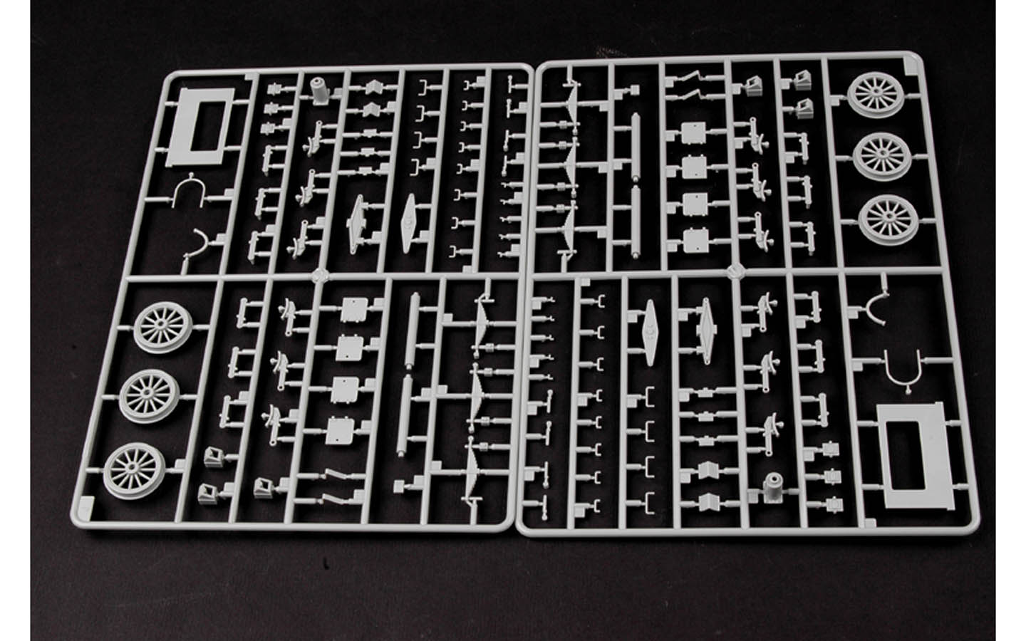 German Panzerlok BR57, Baureine 57 - Trumpeter 00219 | kingshobby.com