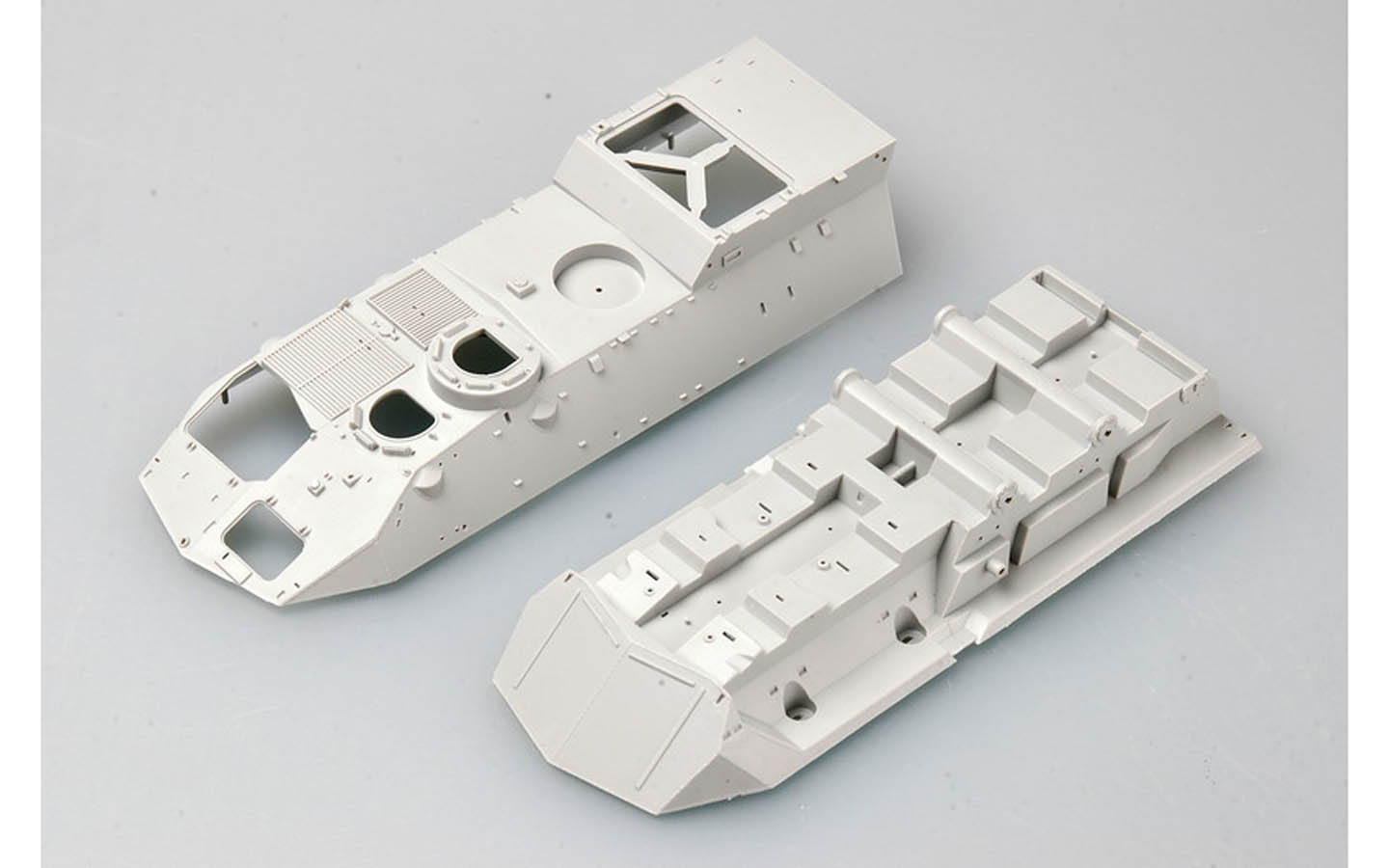 USMC LAV-R Light Armored Vehicle Recovery - Trumpeter 00370 ...