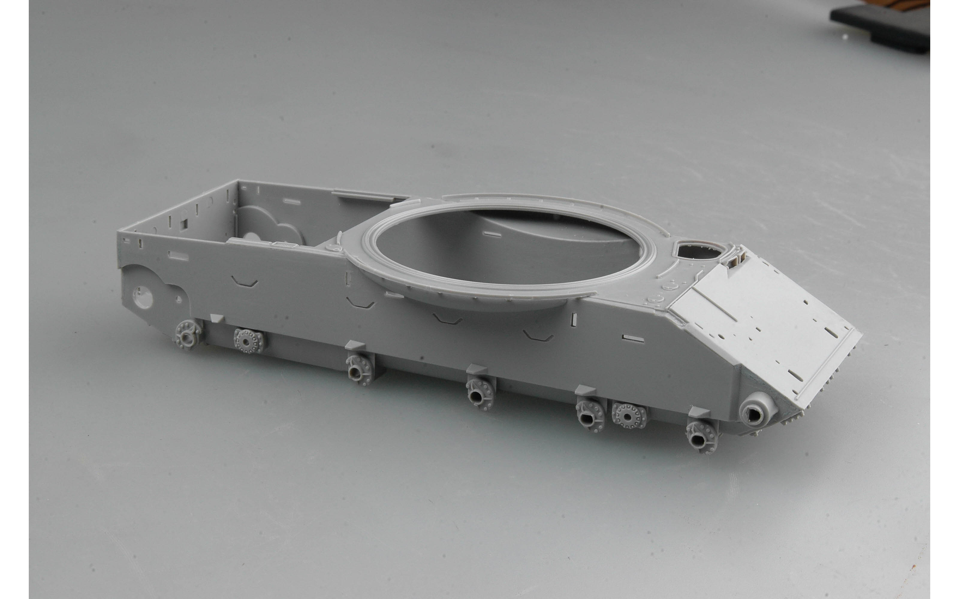 Russian T-62 Model 1972 - Trumpeter 00377 | kingshobby.com