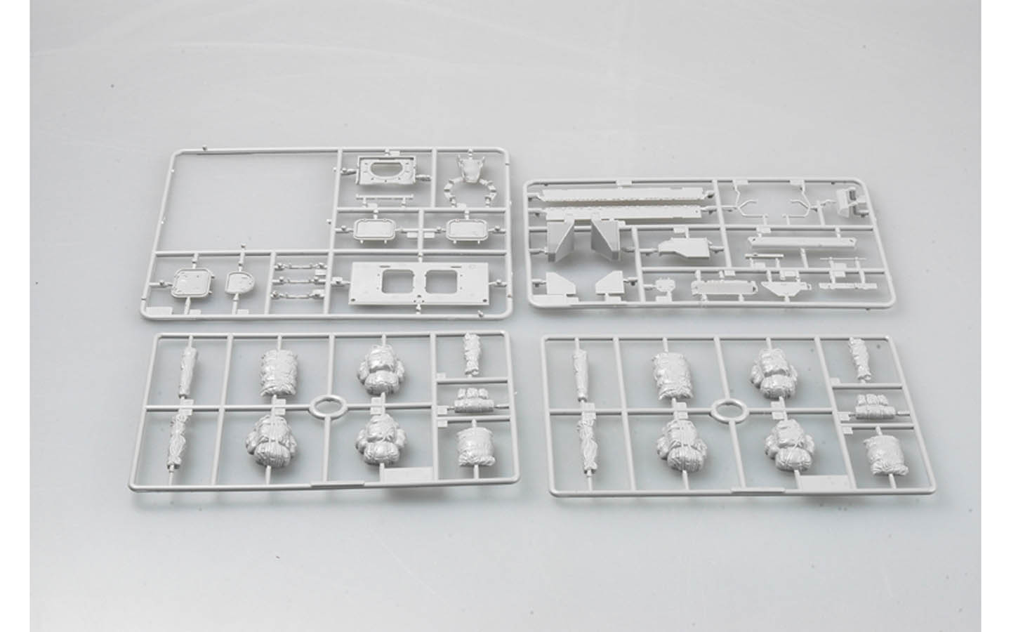 M1130 Stryker Command Vehicle - Trumpeter 00397 | kingshobby.com