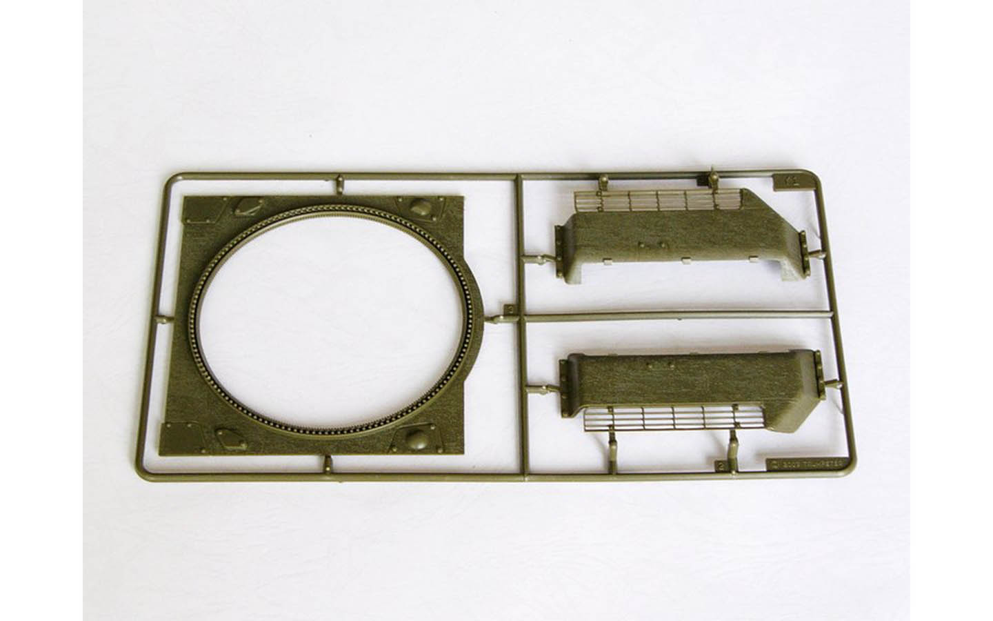 T-34/76 Model 1942 Tank - Trumpeter 00905 | kingshobby.com