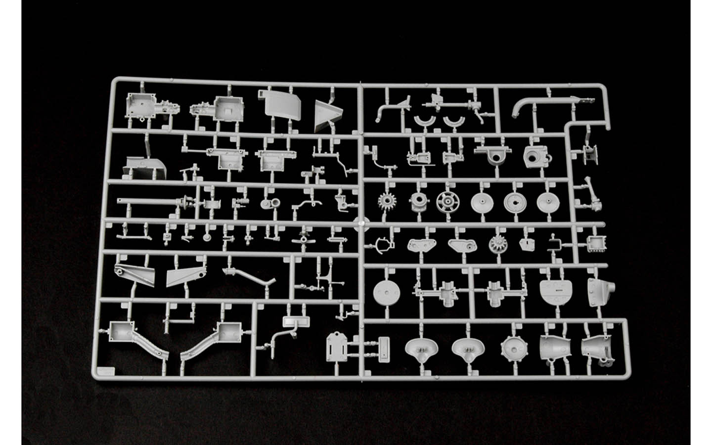 German Sd.Kfz. 182 King Tiger - Trumpeter 00910 | kingshobby.com