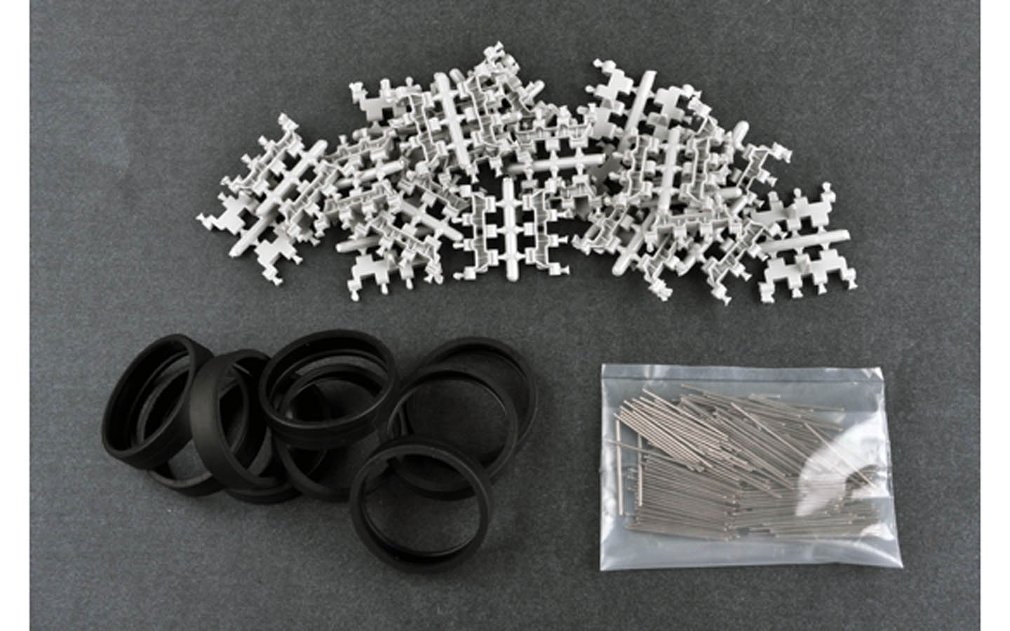 Russian T-72B MBT - Trumpeter 00924 | kingshobby.com