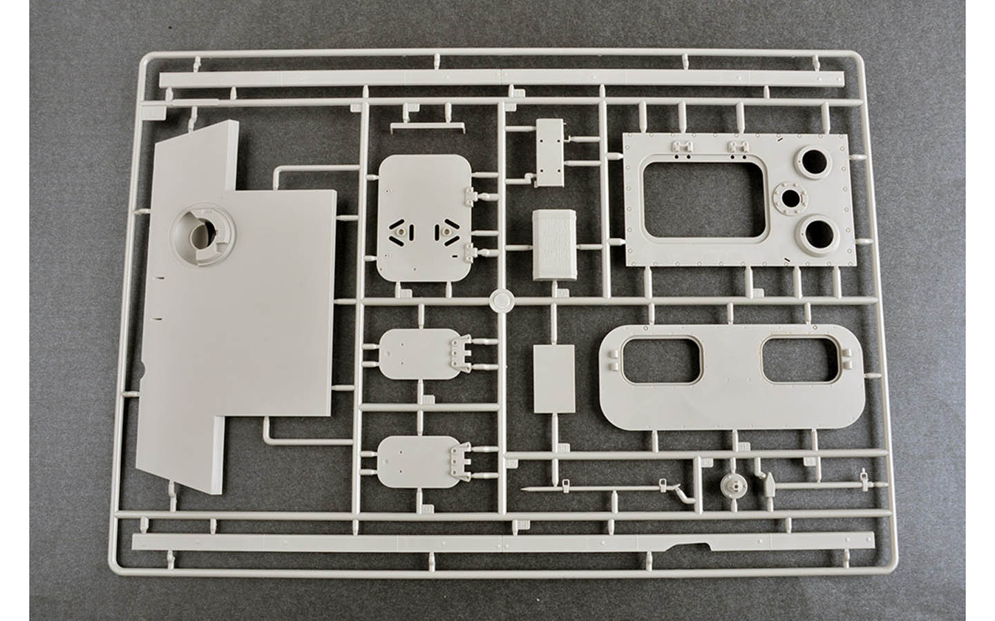 German Sd.Kfz 173 Jagdpanther Early Version - Trumpeter 00934 ...