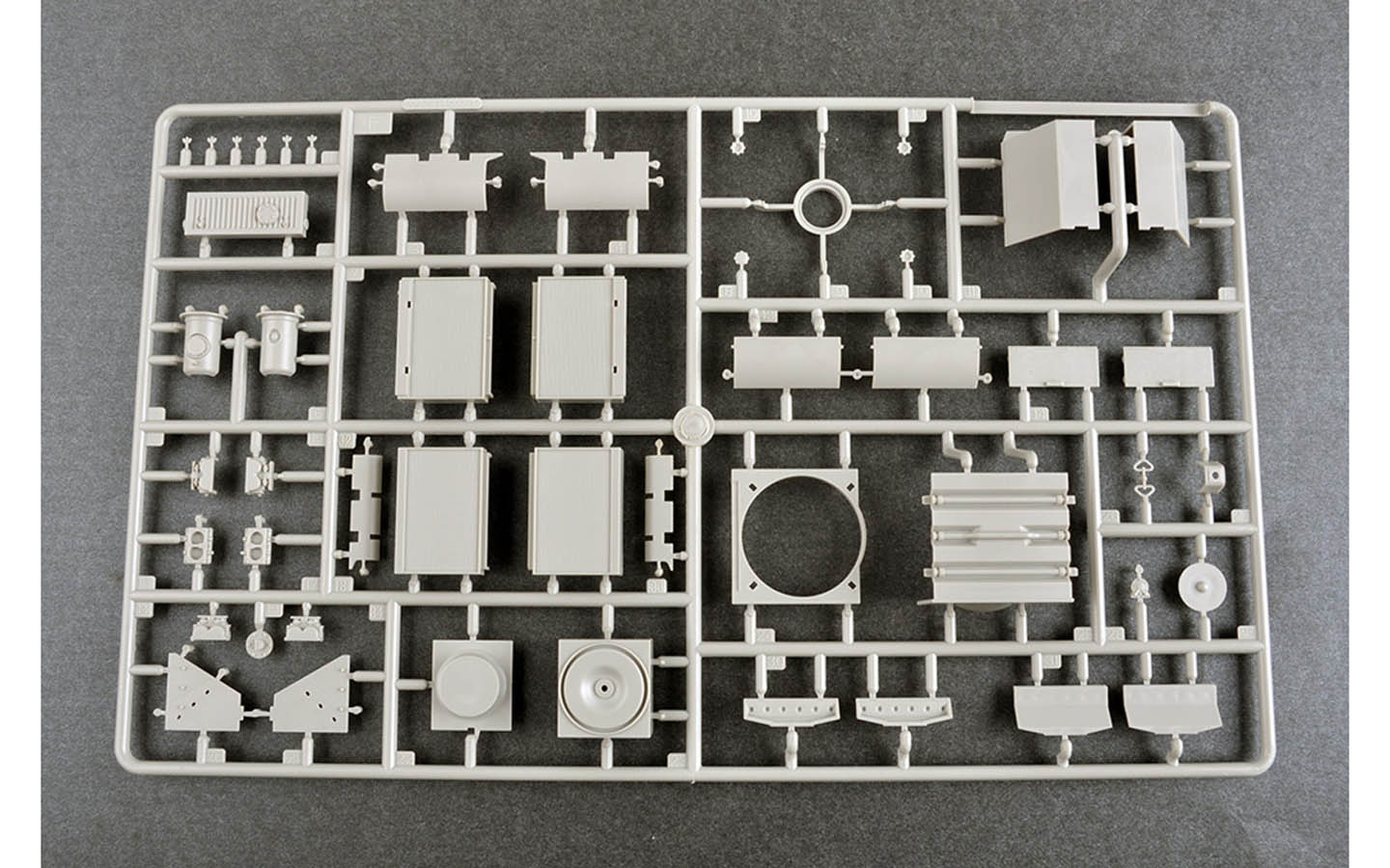 German Sd.Kfz 173 Jagdpanther Early Version - Trumpeter 00934 ...