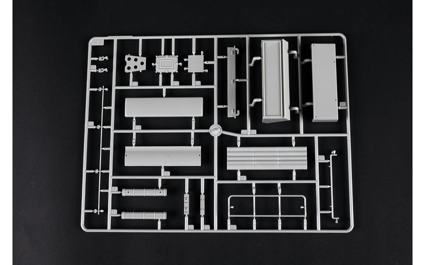Sd.Kfz 251 D - Trumpeter 00942 | kingshobby.com