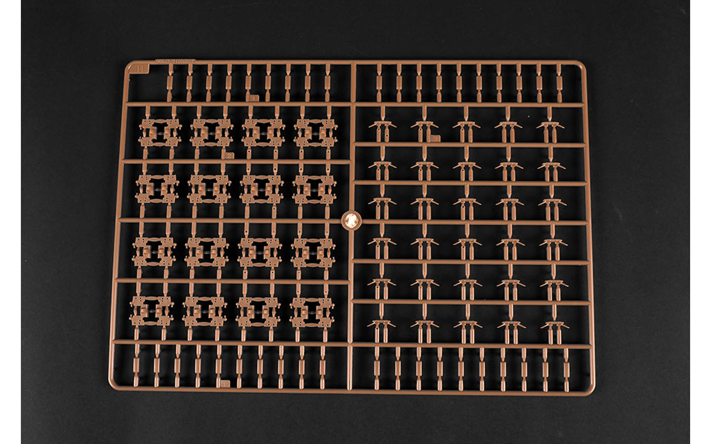 Sd.Kfz 251 D - Trumpeter 00942 | kingshobby.com