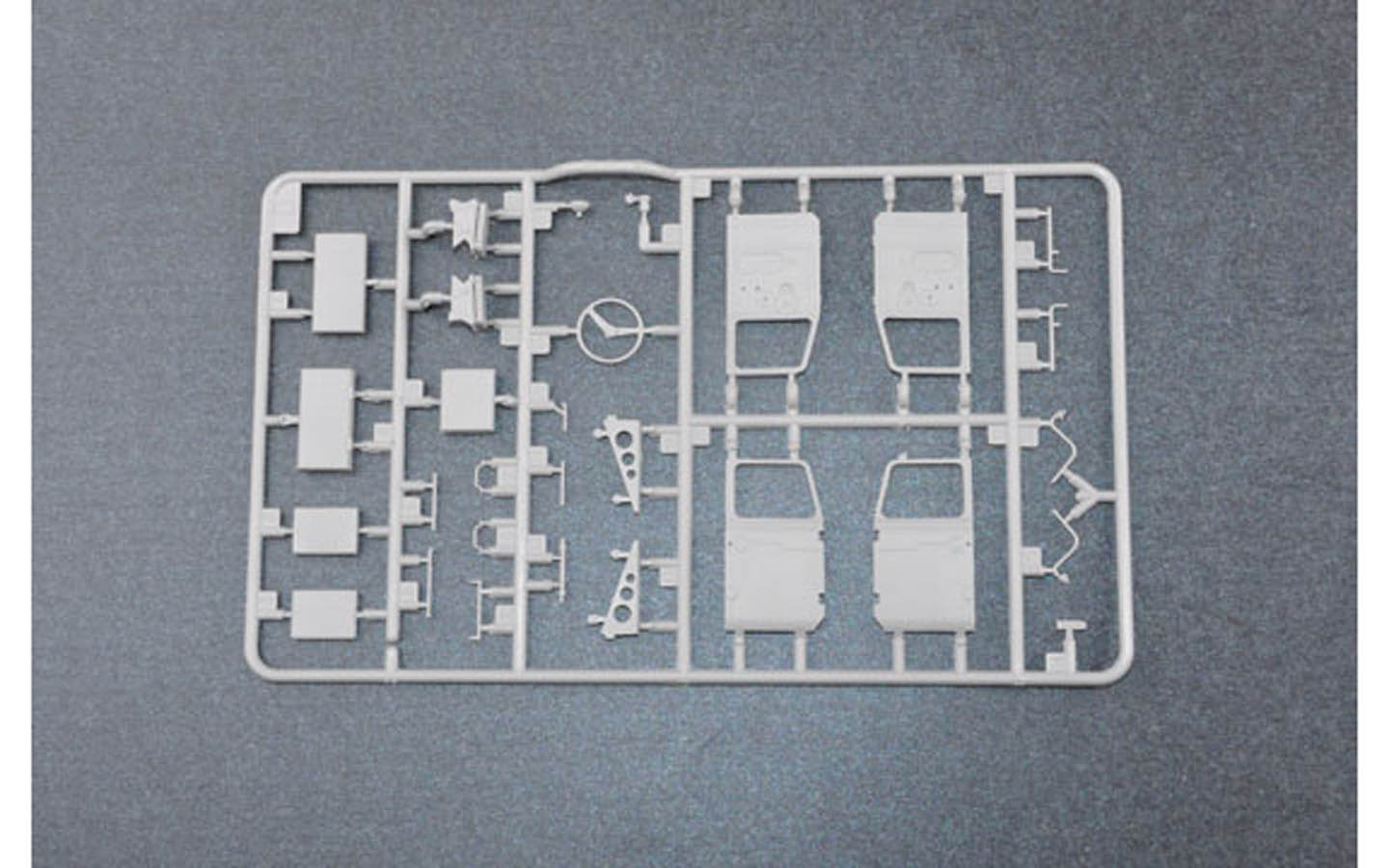 Russian BM-21 GRAD Late Version - Trumpeter 01014 | kingshobby.com
