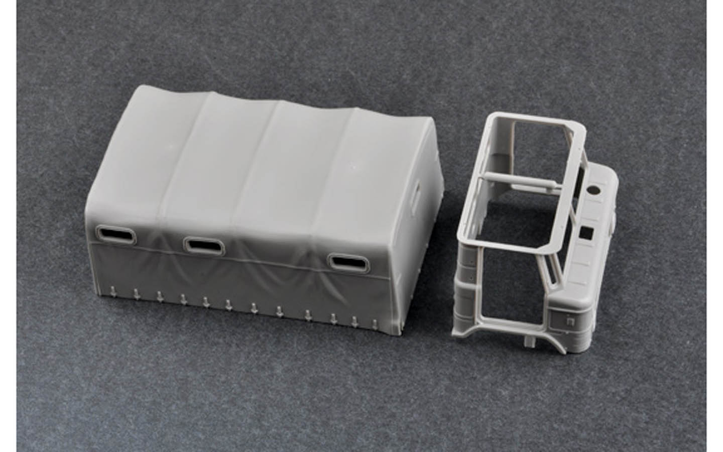 Russian GAZ-66 Light Truck - Trumpeter 01016 | kingshobby.com