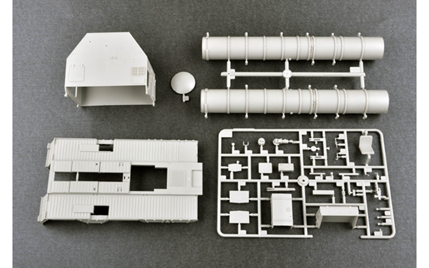 48N6E of 5P85S TEL S-300PMU SA-10 Grumble - Trumpeter 01038 ...