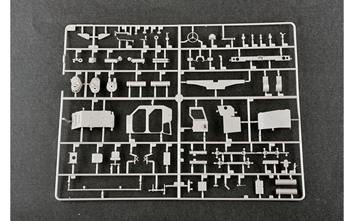 Russian 30N6E Flaplid Radar System - Trumpeter 01043 | kingshobby.com
