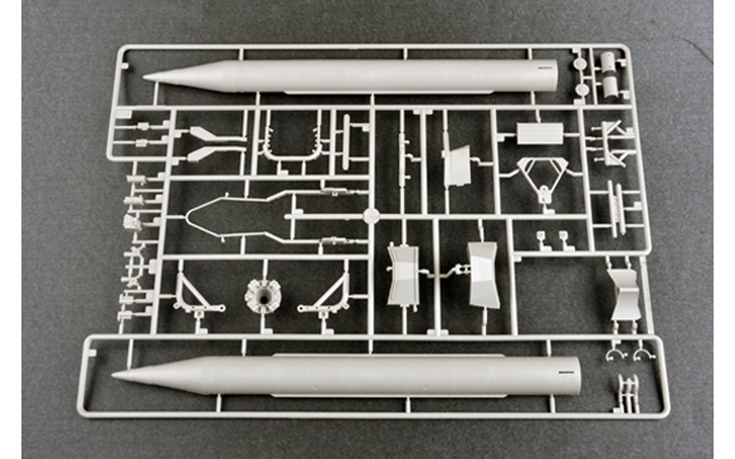 DPRK Hwasong-5, Short Range Tactical Ballistic Missile - Trumpeter ...