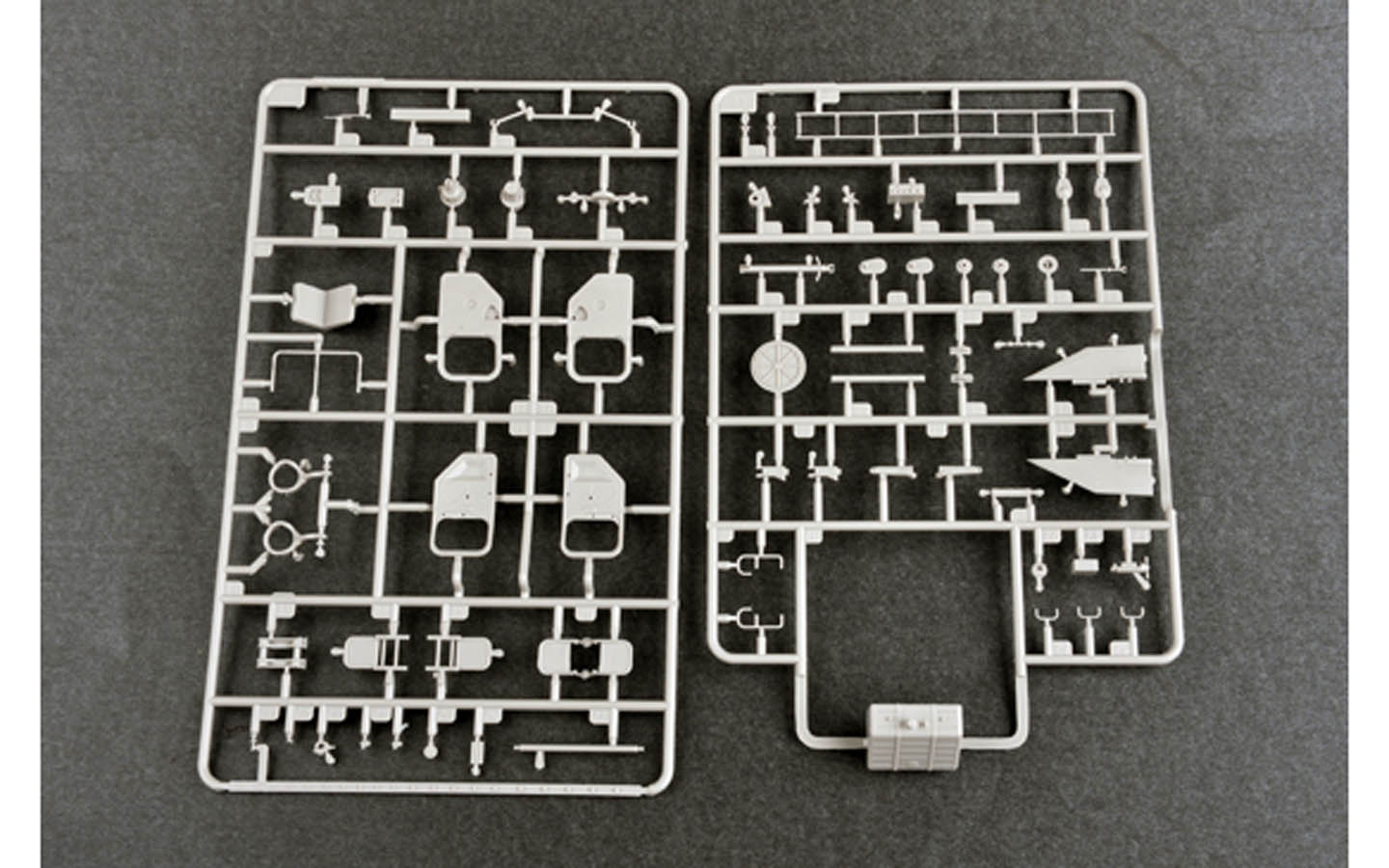 DPRK Hwasong-5, Short Range Tactical Ballistic Missile - Trumpeter ...
