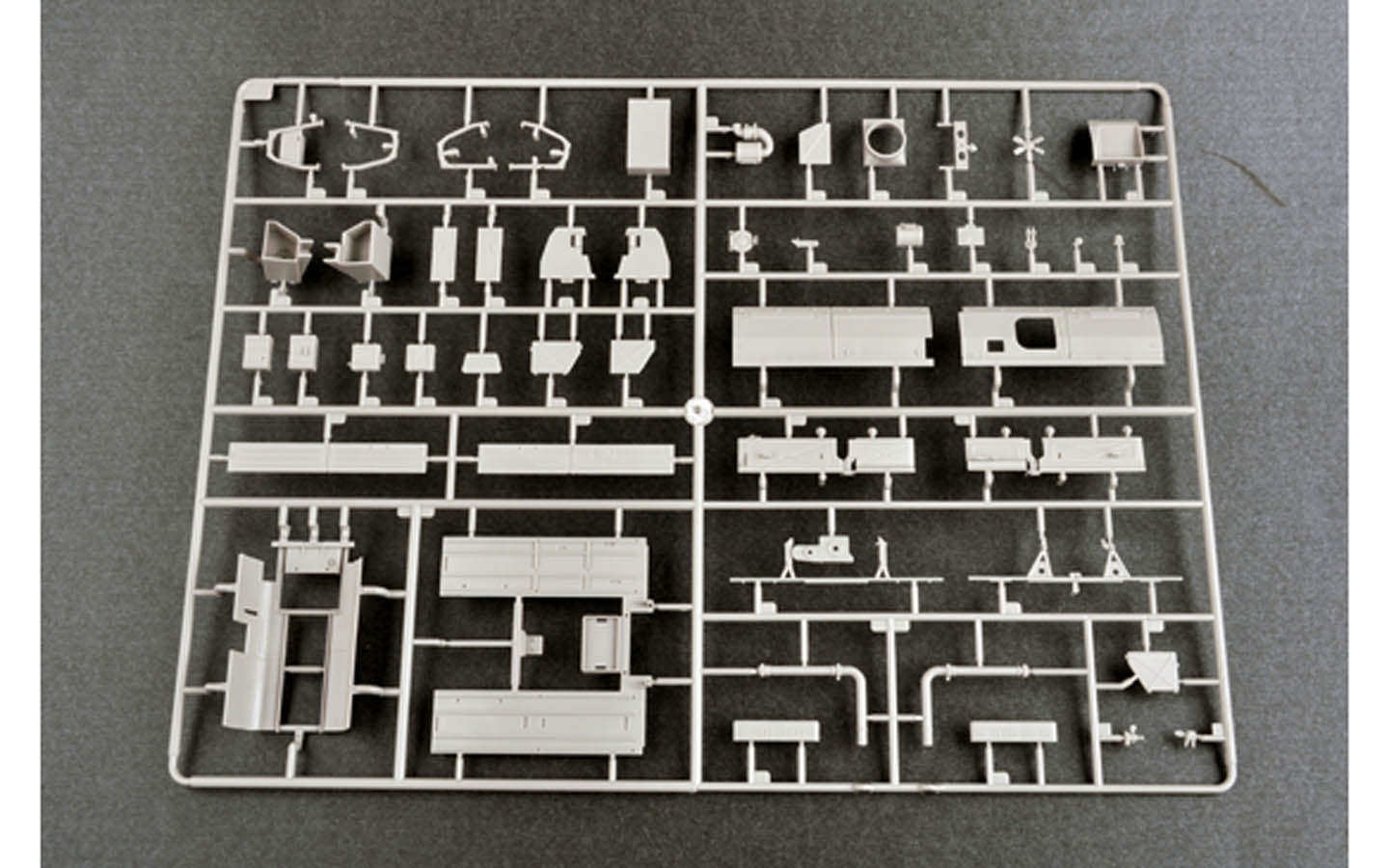DPRK Hwasong-5, Short Range Tactical Ballistic Missile - Trumpeter ...