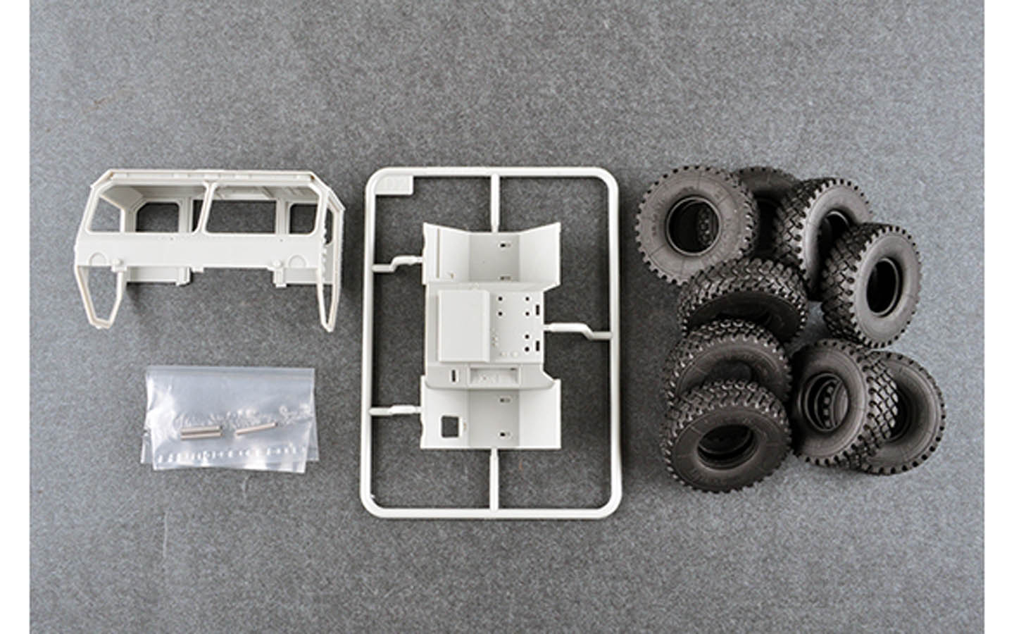 M1142 HEMTT Tactical Fire Fighting Truck (TFFT) - Trumpeter 01067 ...