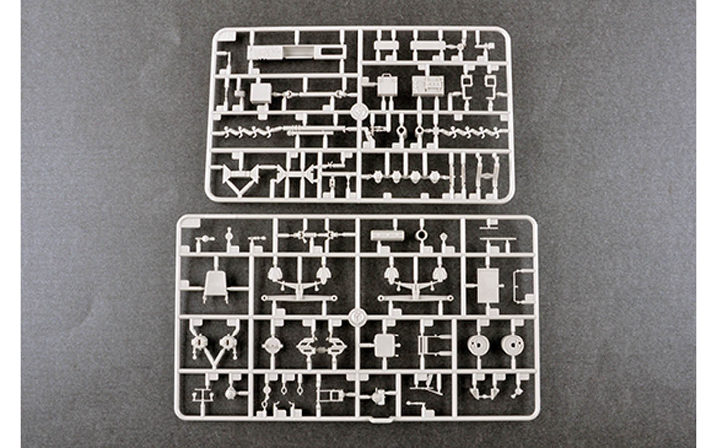 M1142 HEMTT Tactical Fire Fighting Truck (TFFT) - Trumpeter 01067 ...