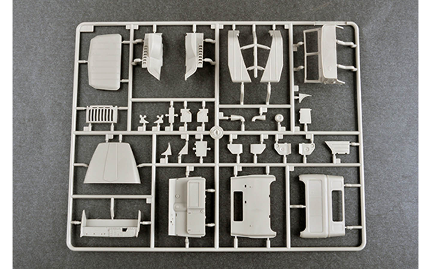 Russian URAL-4320 - Trumpeter 01072 | kingshobby.com