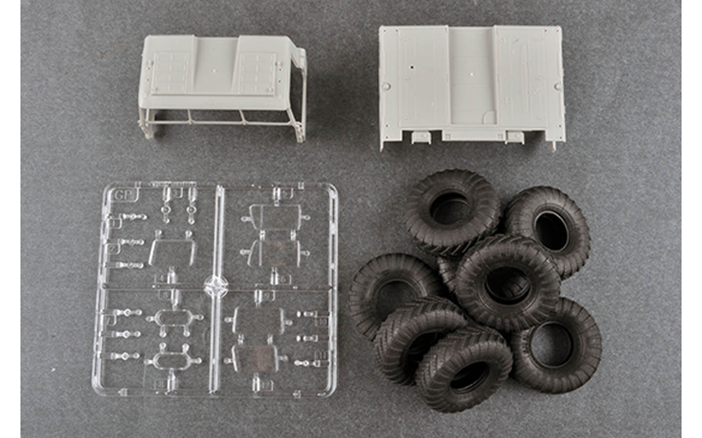 Russian Zil-135 - Trumpeter 01073 | kingshobby.com