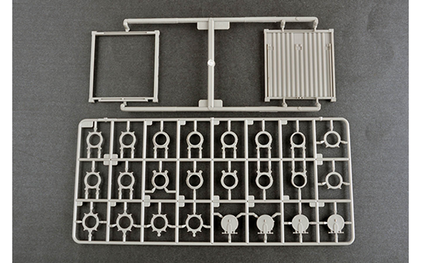 3M54 Club-K in 40-feet Variant - Trumpeter 01077 | kingshobby.com