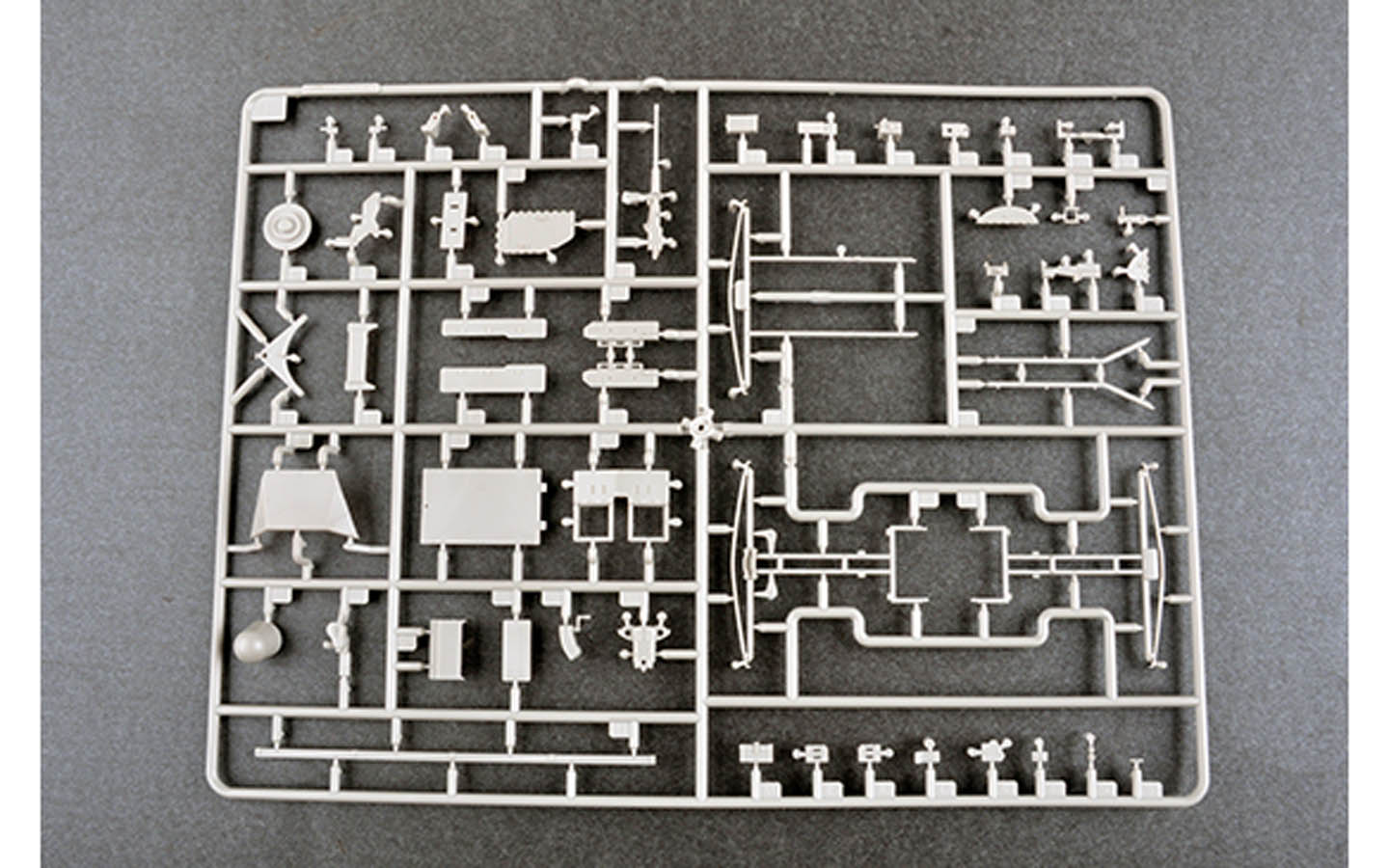 Mk.23 MTVR with Armor Protection Kit - Trumpeter 01080 | kingshobby.com