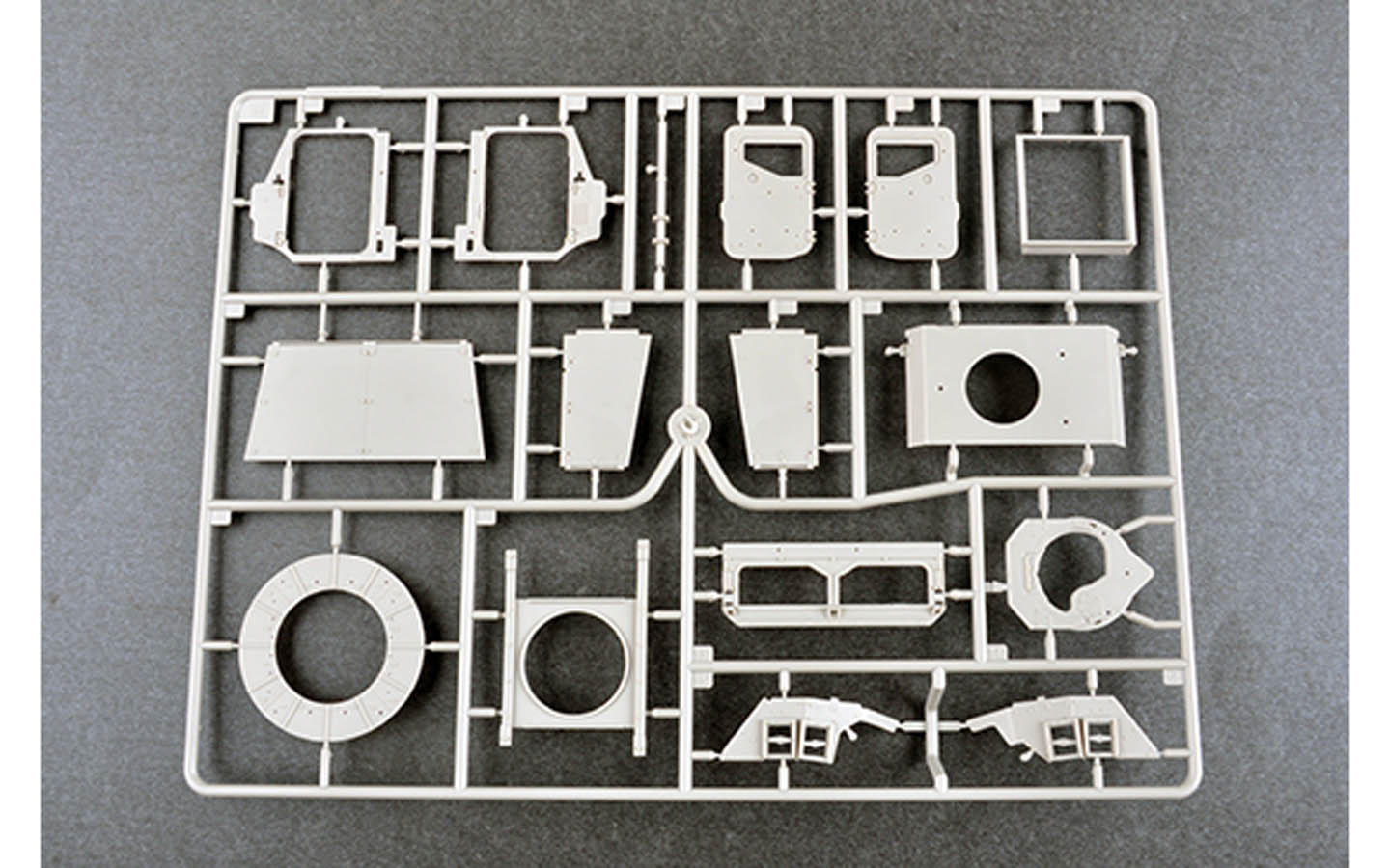 Mk.23 MTVR with Armor Protection Kit - Trumpeter 01080 | kingshobby.com