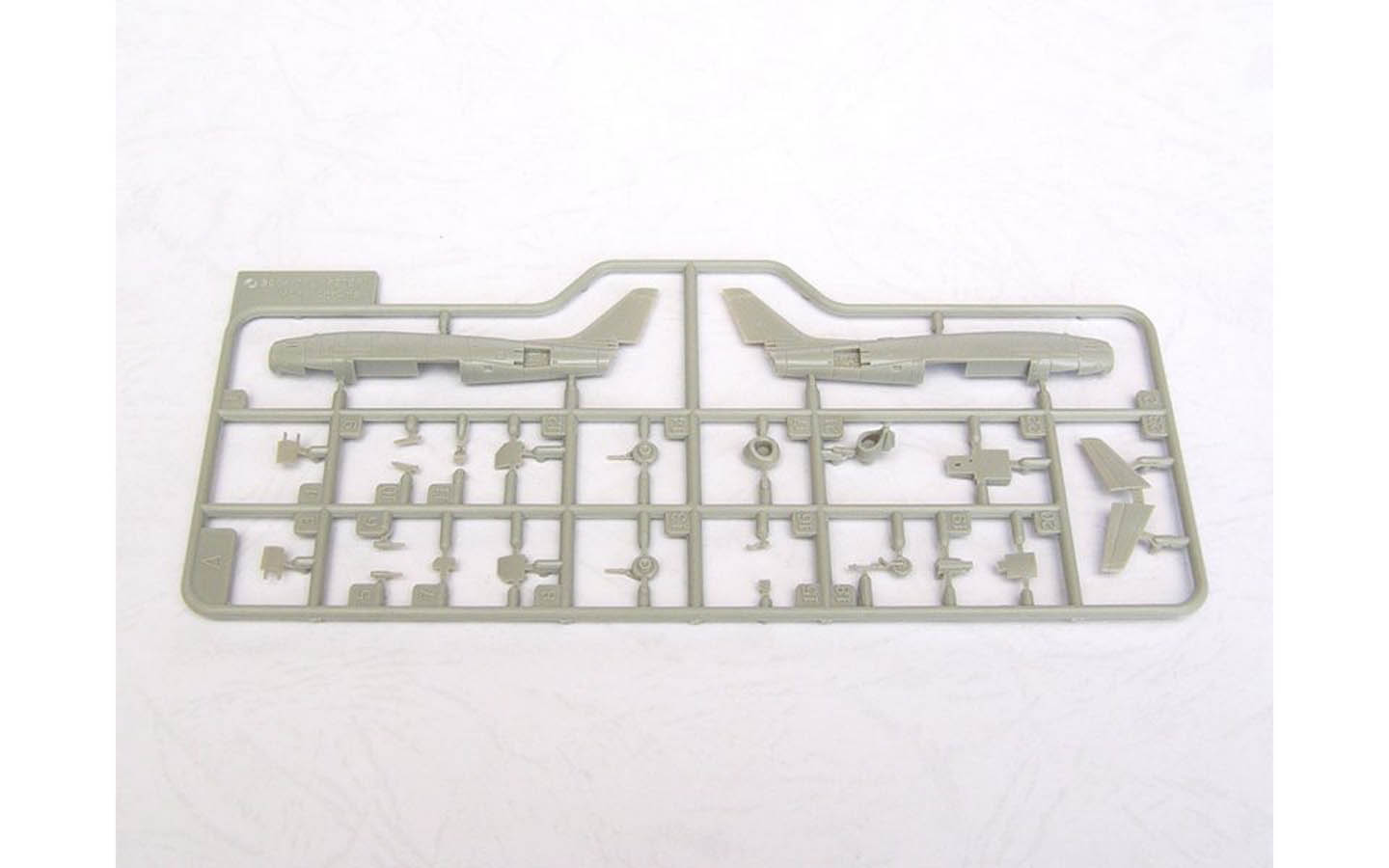 F-86F-30-NA Sabre - Trumpeter 01320 | kingshobby.com