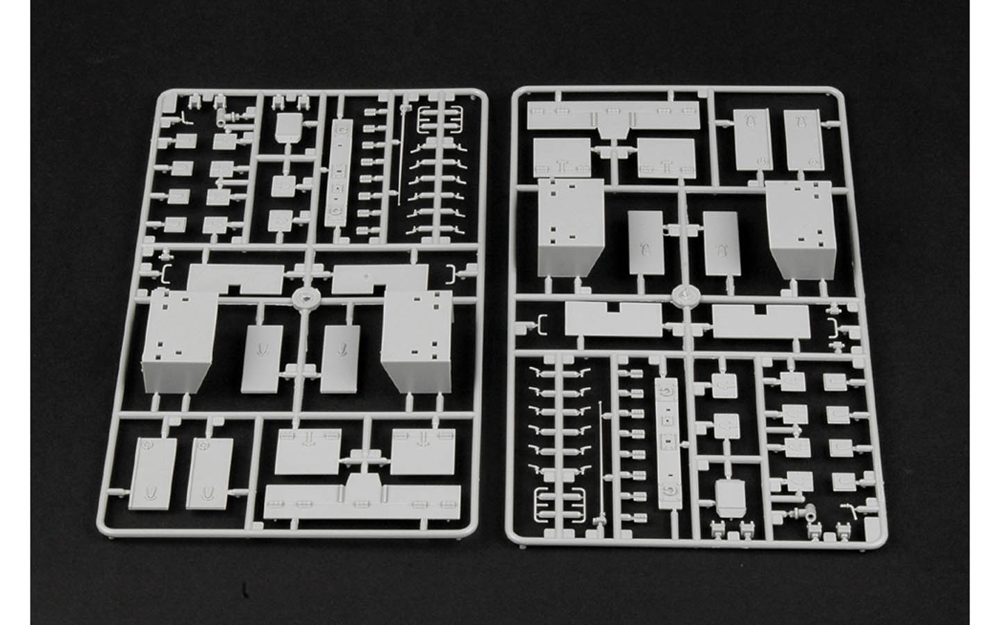 German Kanonen und Flakwagen - Trumpeter 01511 | kingshobby.com