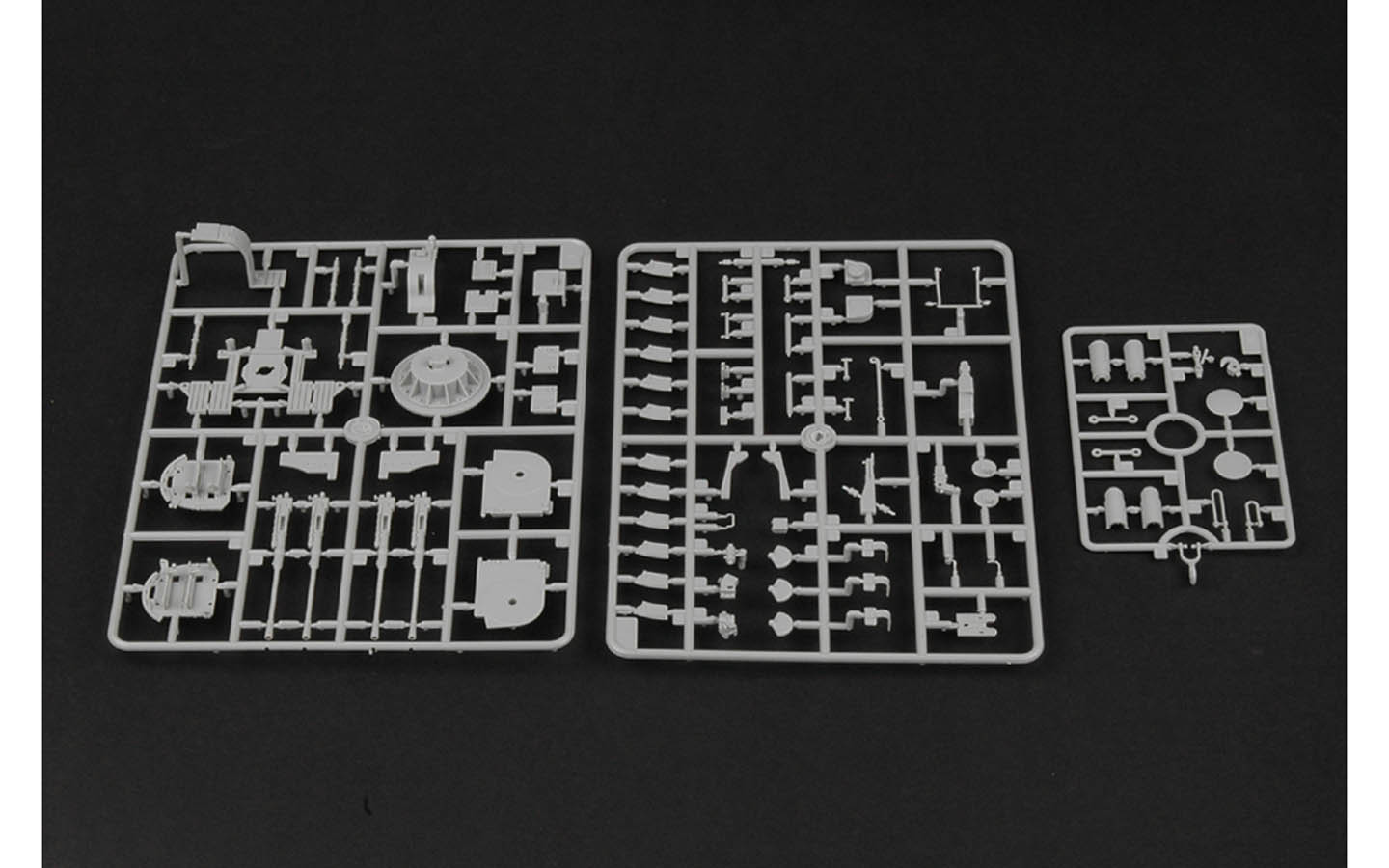 German Kanonen und Flakwagen - Trumpeter 01511 | kingshobby.com