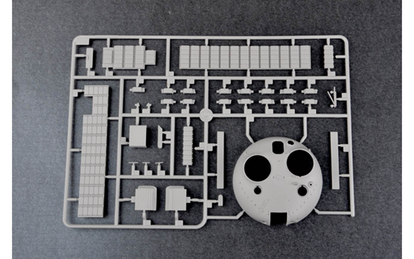 T-62 ERA Model 1972 - Trumpeter 01549 | kingshobby.com