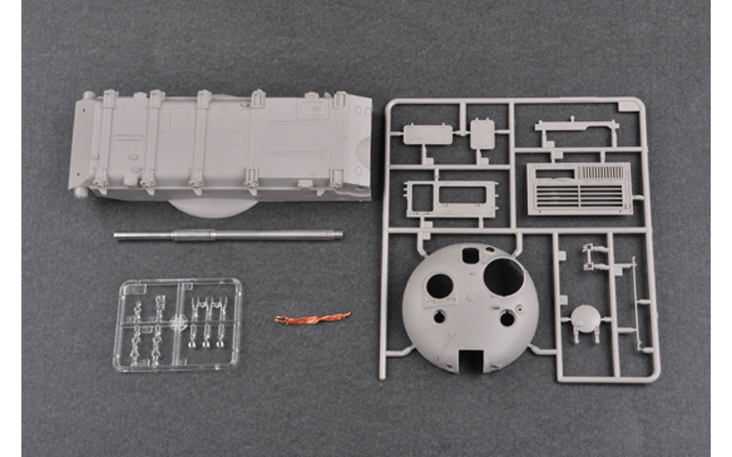 Russian T-62 Model 1975 with KMT-6 Mine Plow - Trumpeter 01550 ...