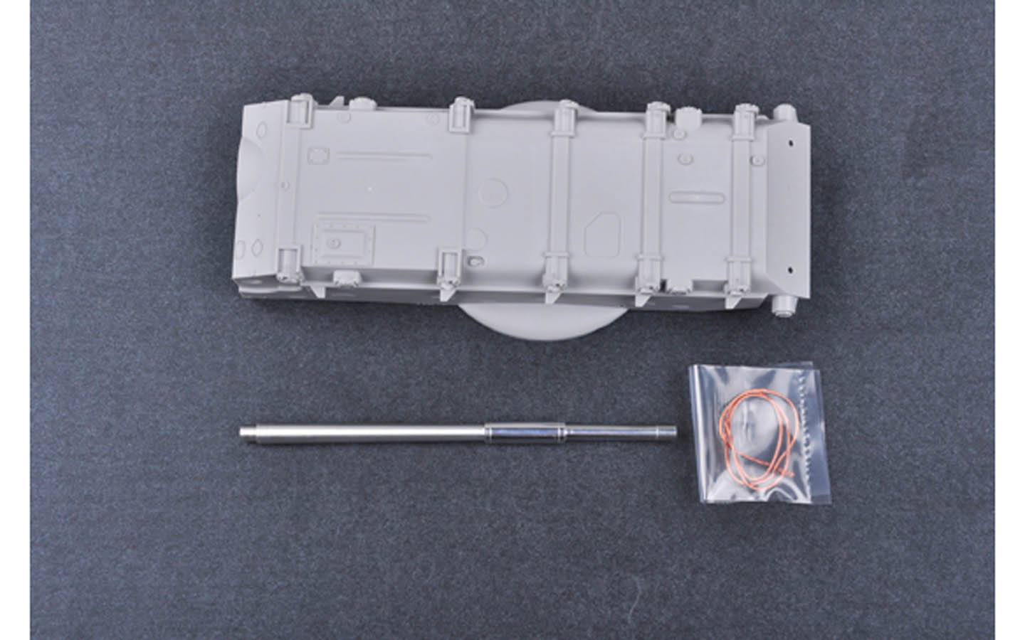 Russian T-62 Model 1975 (Model 1962 + KTD2) - Trumpeter 01551 ...