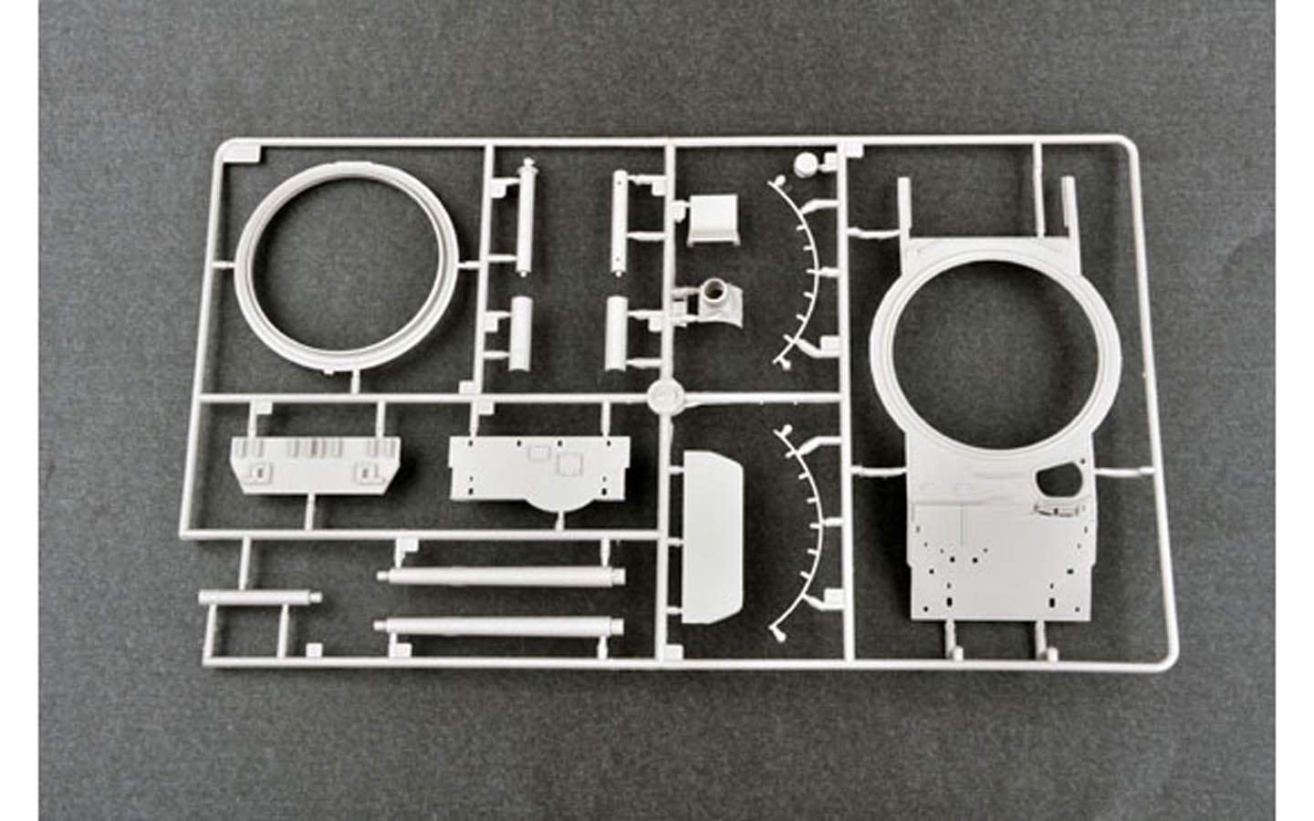 Russian T-62 BDD Model 1984 (Model 1962 Modification) - Trumpeter 01553 ...