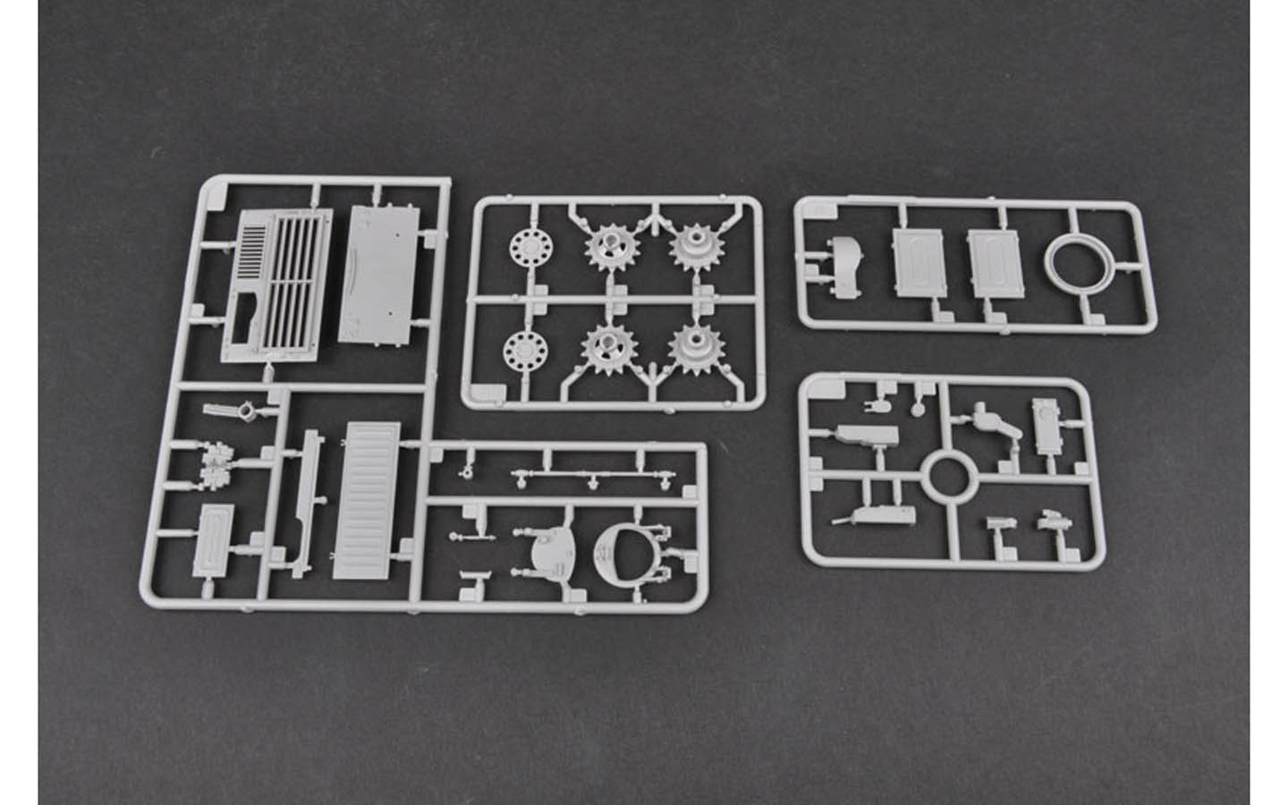 Russian T-62 BDD Model 1984 (Model 1972 modification) - Trumpeter 01554 ...