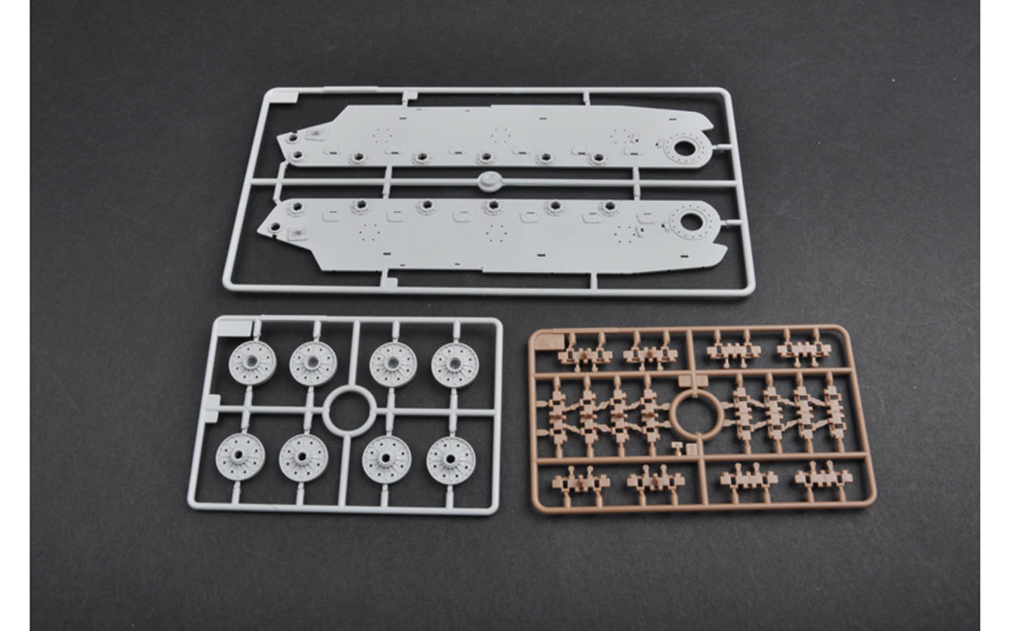 Soviet Su-152 Self-Propelled Heavy Howitzer - Trumpeter 01571 ...