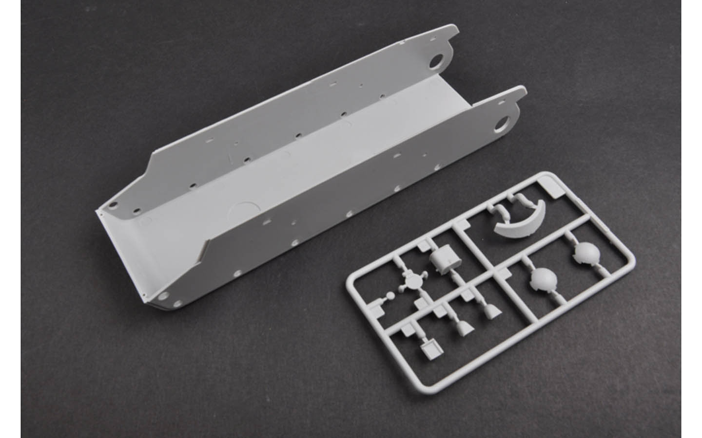 Soviet Su-152 Self-Propelled Heavy Howitzer - Trumpeter 01571 ...